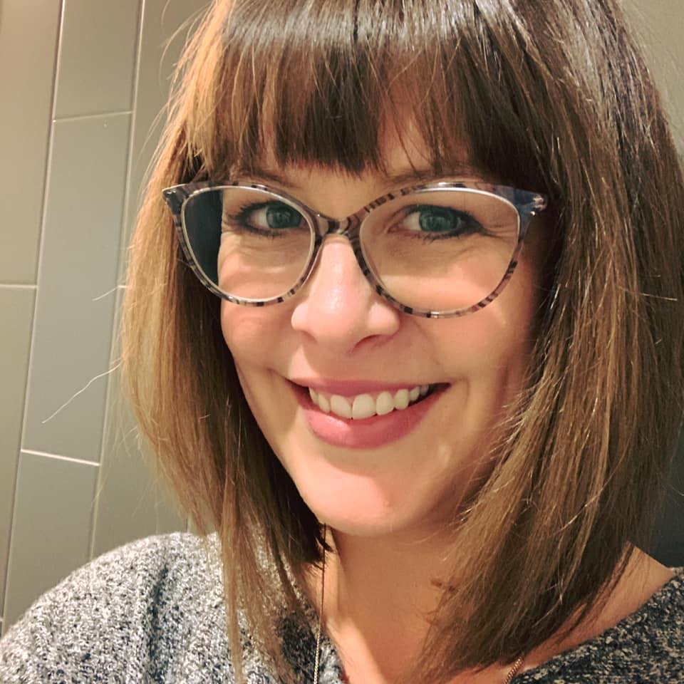 Anne Williams's Instagram, Twitter & Facebook on IDCrawl